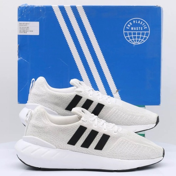 adidas Originals | Shoes | Adidas Originals Swift Run 22 Mens White ...